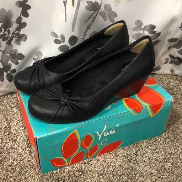 Yuu | Shoes | Yuu Denzel Black Wedge Slip Ons Shoe Size 9 | Poshmark